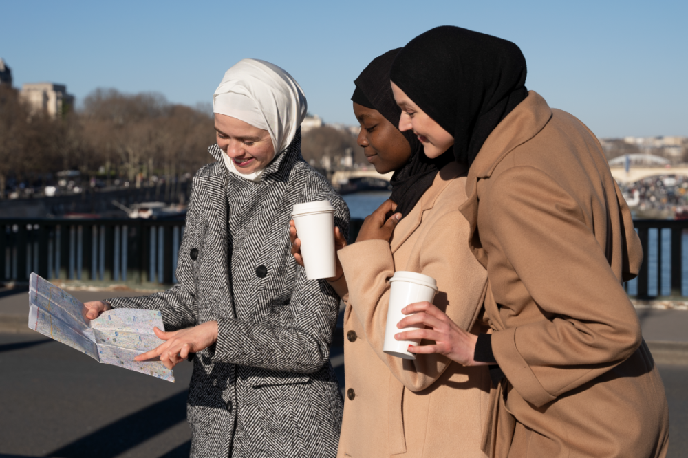 Cultural Etiquette: Navigating Conversations in Arabic-Speaking ...